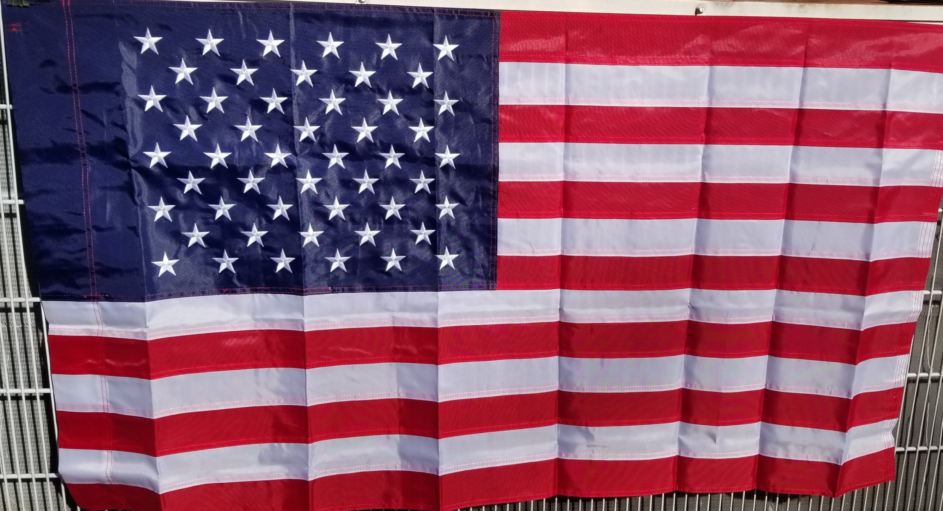 American House Flag USA 28.5x48 Inches 100% Nylon Sleeved Deluxe Banne